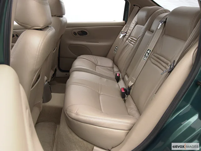 2000 Ford Contour Review, Pricing, and Specs | CARFAX