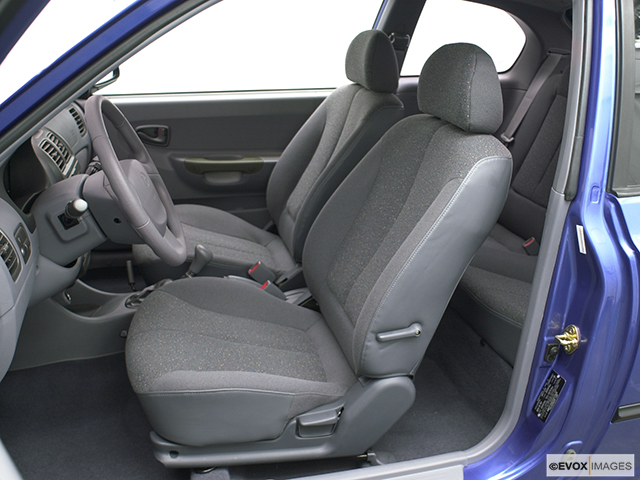 Hyundai accent 2000 interior store