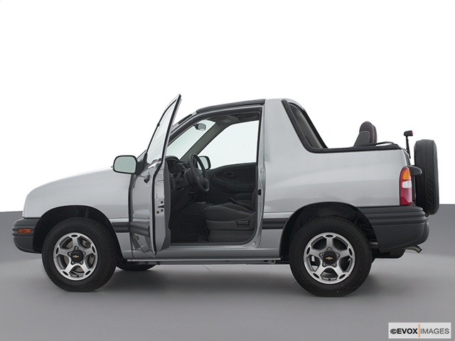 2002 Chevy Tracker Convertible 1998 Chevrolet Tracker 4WD 2 Door