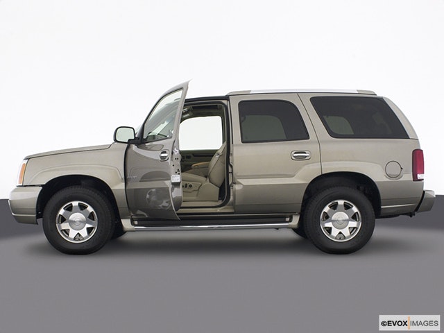 2003 Cadillac Escalade Review | CARFAX Vehicle Research