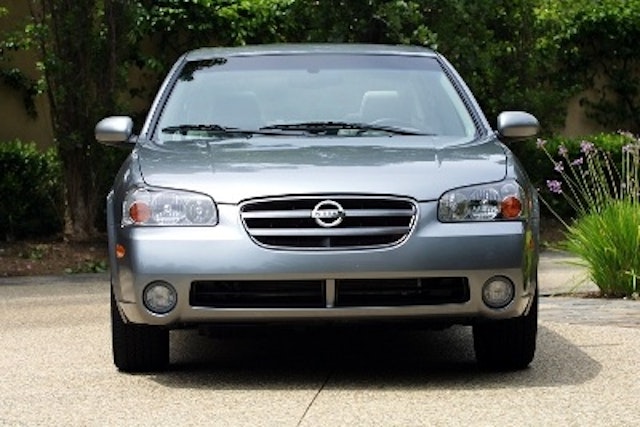 2003 Nissan Maxima Review | CARFAX Vehicle Research