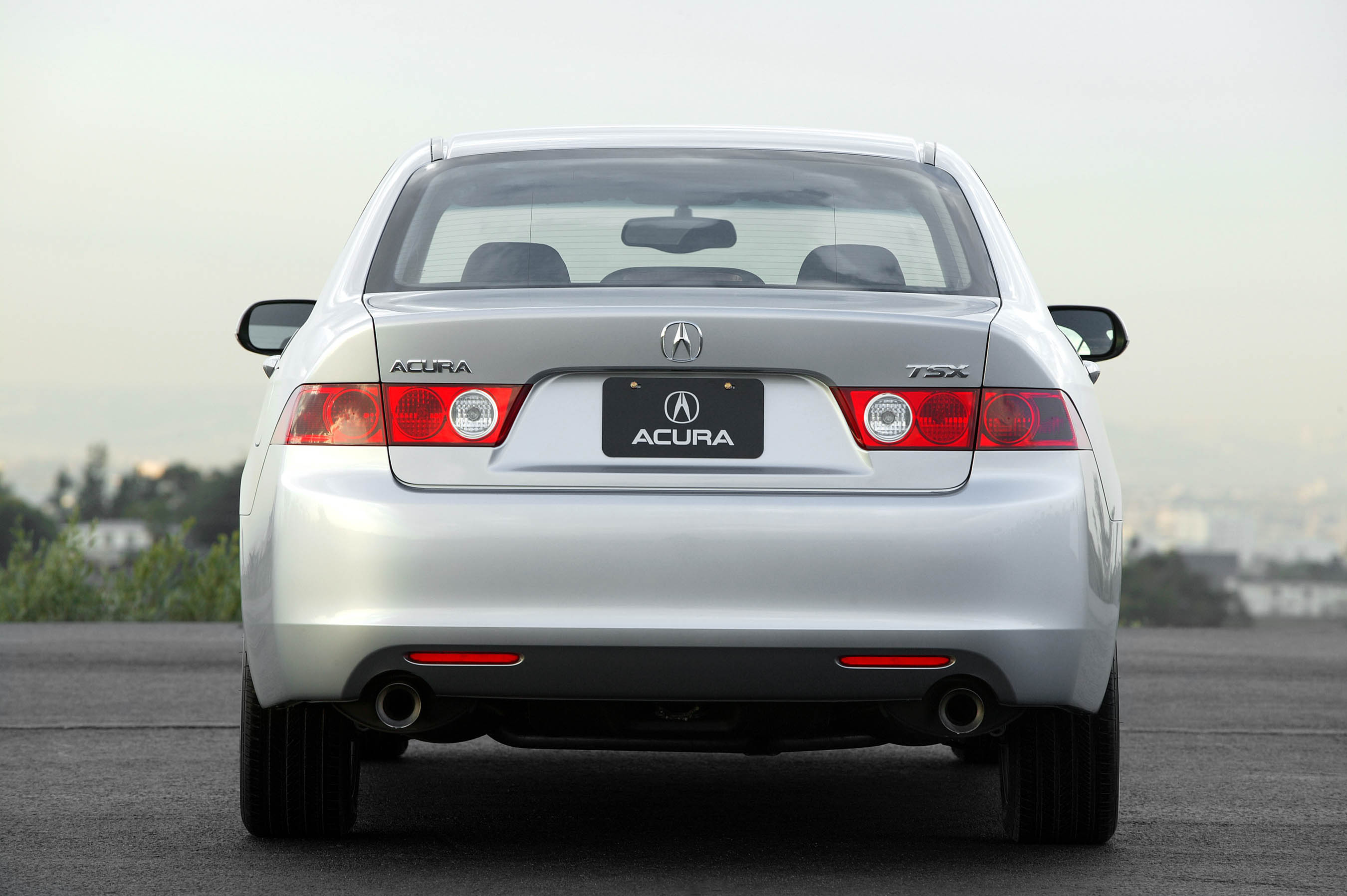 2004 Acura Tsx Rear
