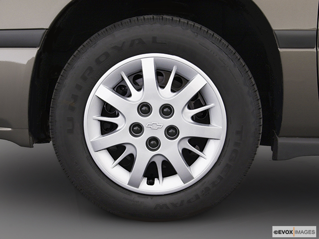 2004 Chevy Impala Tire