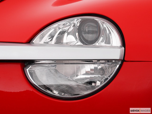 2004 Chevrolet SSR Review | CARFAX Vehicle Research