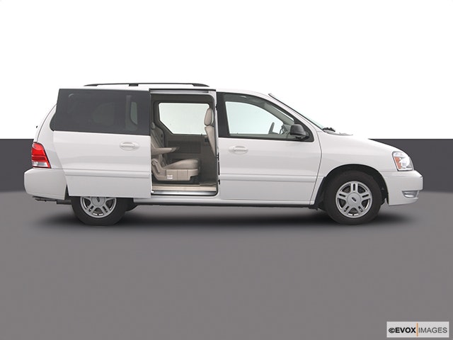 2004 Ford Freestar Review | CARFAX Vehicle Research
