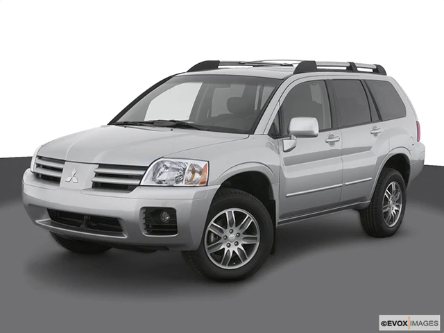 2004 Mitsubishi Endeavor Review | CARFAX Vehicle Research