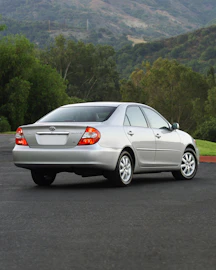 2004 Toyota Camry Reviews, Pricing, and Specs | CARFAX