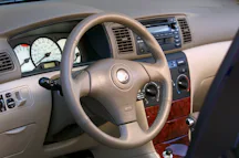2004 Toyota Corolla Review, Pricing, and Specs | CARFAX