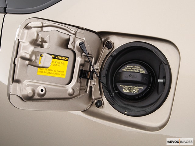 2004 Toyota Prius Review | CARFAX Vehicle Research