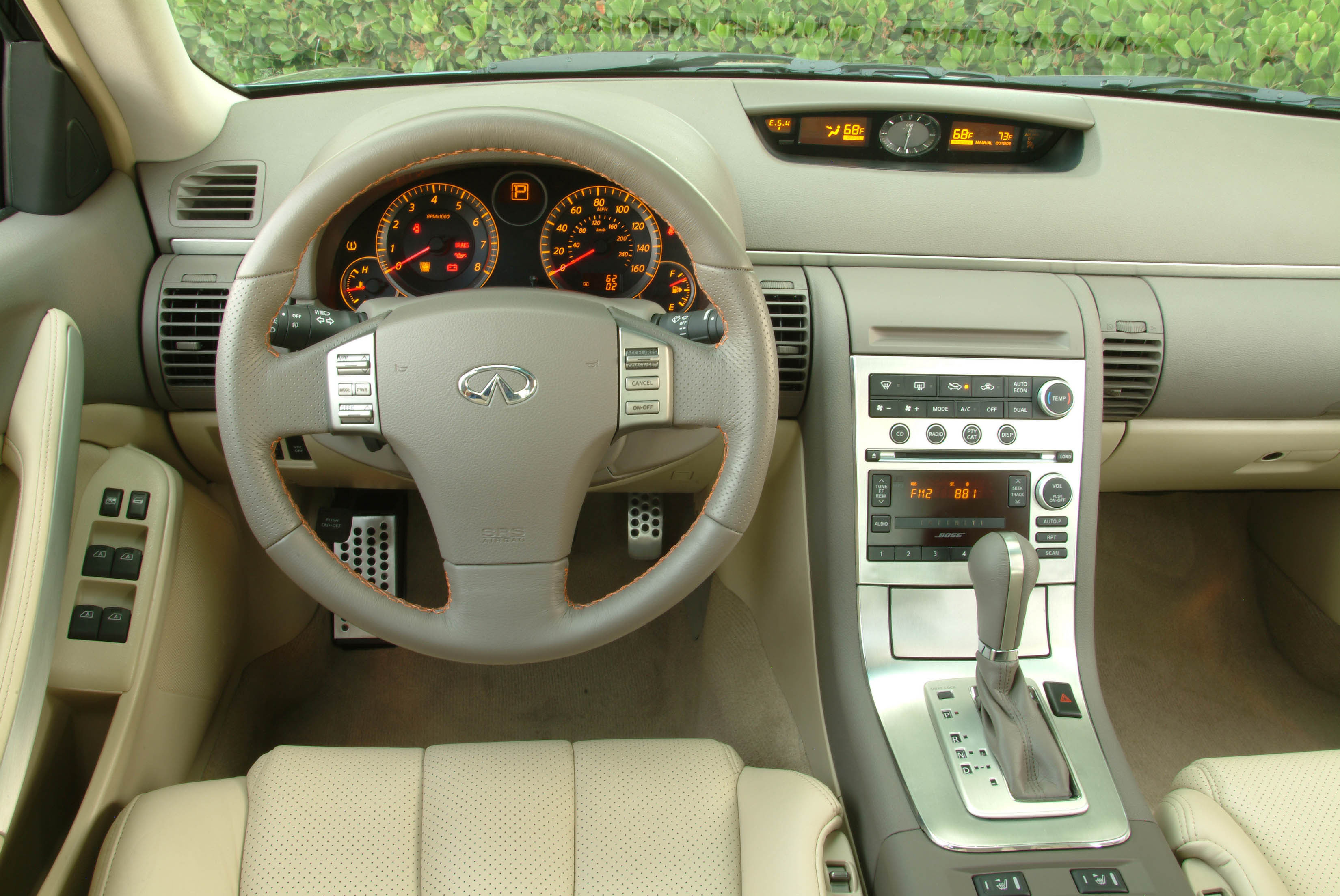 2003 Infiniti G35 Sedan Interior