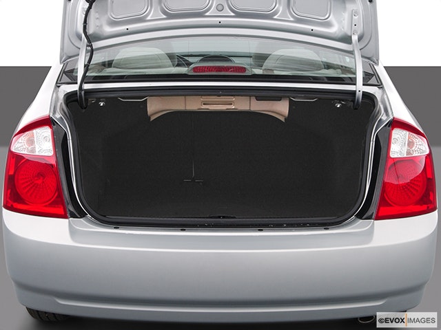 2005 Kia Spectra Review | CARFAX Vehicle Research