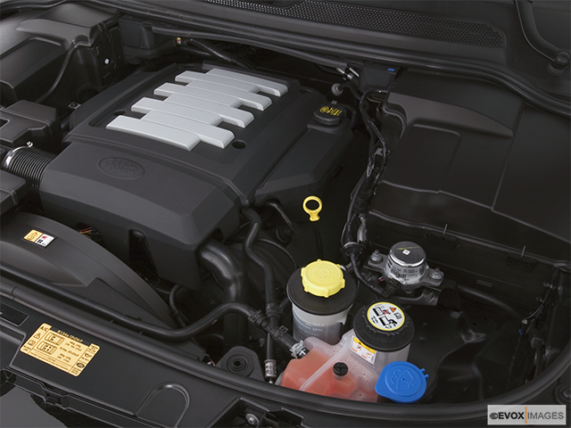 2005 Land Rover LR3 Review | CARFAX Vehicle Research