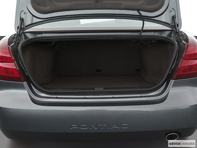 2005 Pontiac Grand Prix Review | CARFAX Vehicle Research