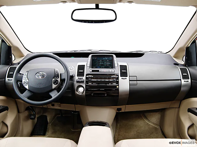 2005 Toyota Prius Review, Pricing, and Specs | CARFAX