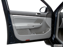 2005 Volkswagen Jetta Reviews, Insights, and Specs | CARFAX