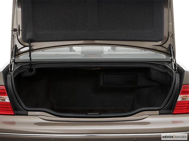 2006 Lexus LS Review | CARFAX Vehicle Research