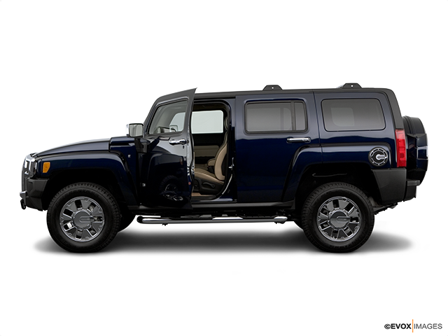 Hummer H3 Side View
