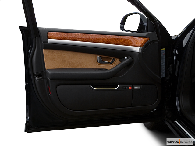 2008 Audi A8 Interior