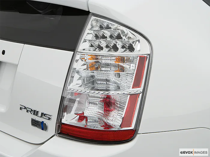 2008 Toyota Prius Review, Pricing, and Specs | CARFAX