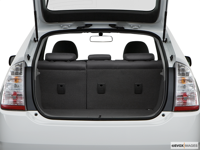 2008 Toyota Prius Review | CARFAX Vehicle Research