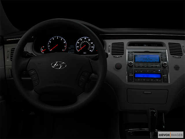 Hyundai Azera 2009 Interior