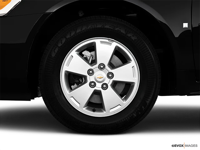 2010 Chevrolet Impala Review | CARFAX Vehicle Research