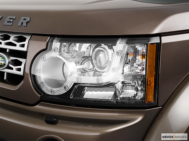 2010 Land Rover LR4 Review | CARFAX Vehicle Research