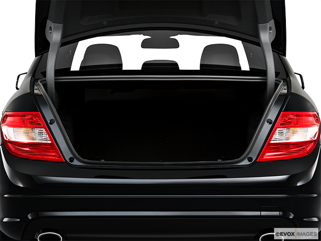 2010 Mercedes-Benz C-Class Review | CARFAX Vehicle Research