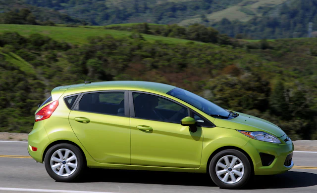 2011 Ford Fiesta Review | CARFAX Vehicle Research