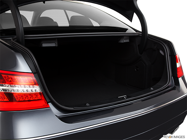 2011 Mercedes-Benz E-Class Review | CARFAX Vehicle Research