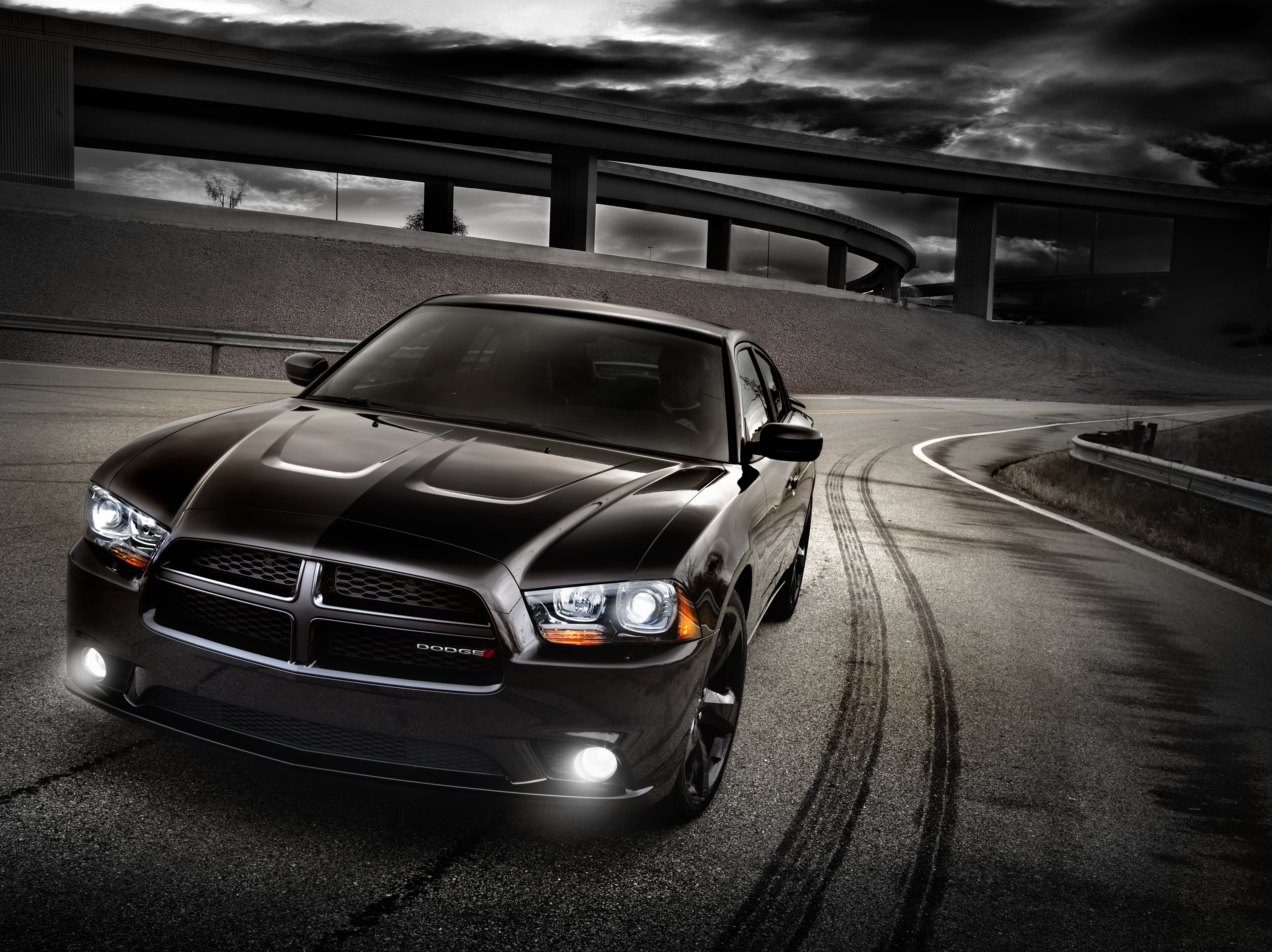 2012 Dodge Charger Review, Pricing, and Specs | CARFAX