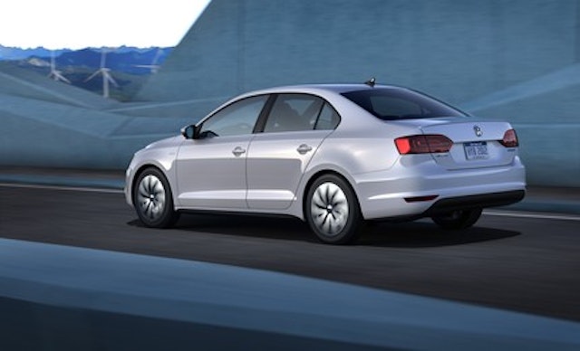 2013 Volkswagen Jetta Review | CARFAX Vehicle Research