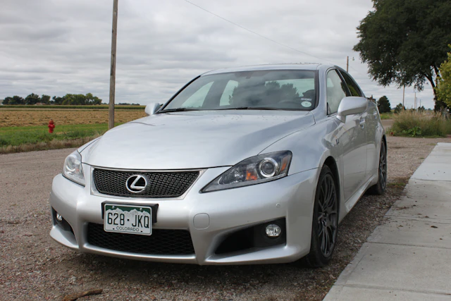 2014 Lexus IS Review | CARFAX Vehicle Research