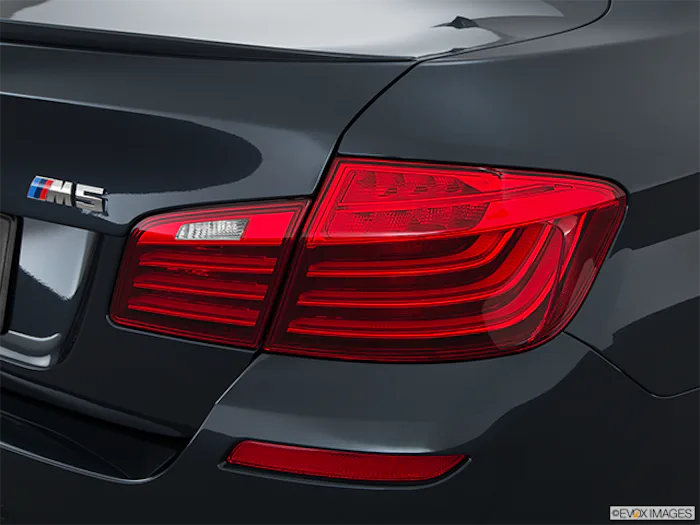 2015 BMW M5 Review, Pricing, and Specs | CARFAX