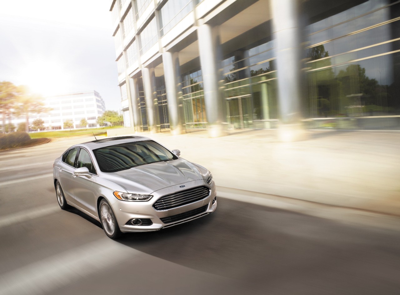 2015 Ford Fusion Review, Pricing, and Specs | CARFAX