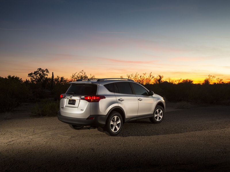 2015 Toyota RAV4 Review, Pricing, and Specs | CARFAX