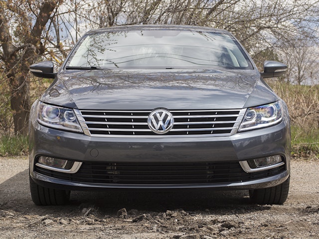 2015 Volkswagen CC Review | CARFAX Vehicle Research