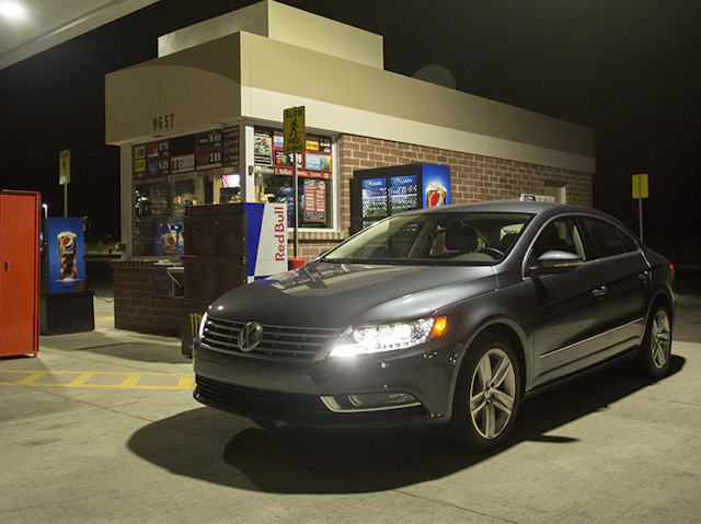 2015 Volkswagen CC Review | CARFAX Vehicle Research
