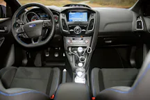2016 Ford Focus Review, Pricing, and Specs | CARFAX