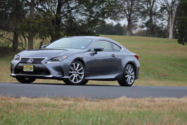 2016 Lexus RC Review | CARFAX Vehicle Research
