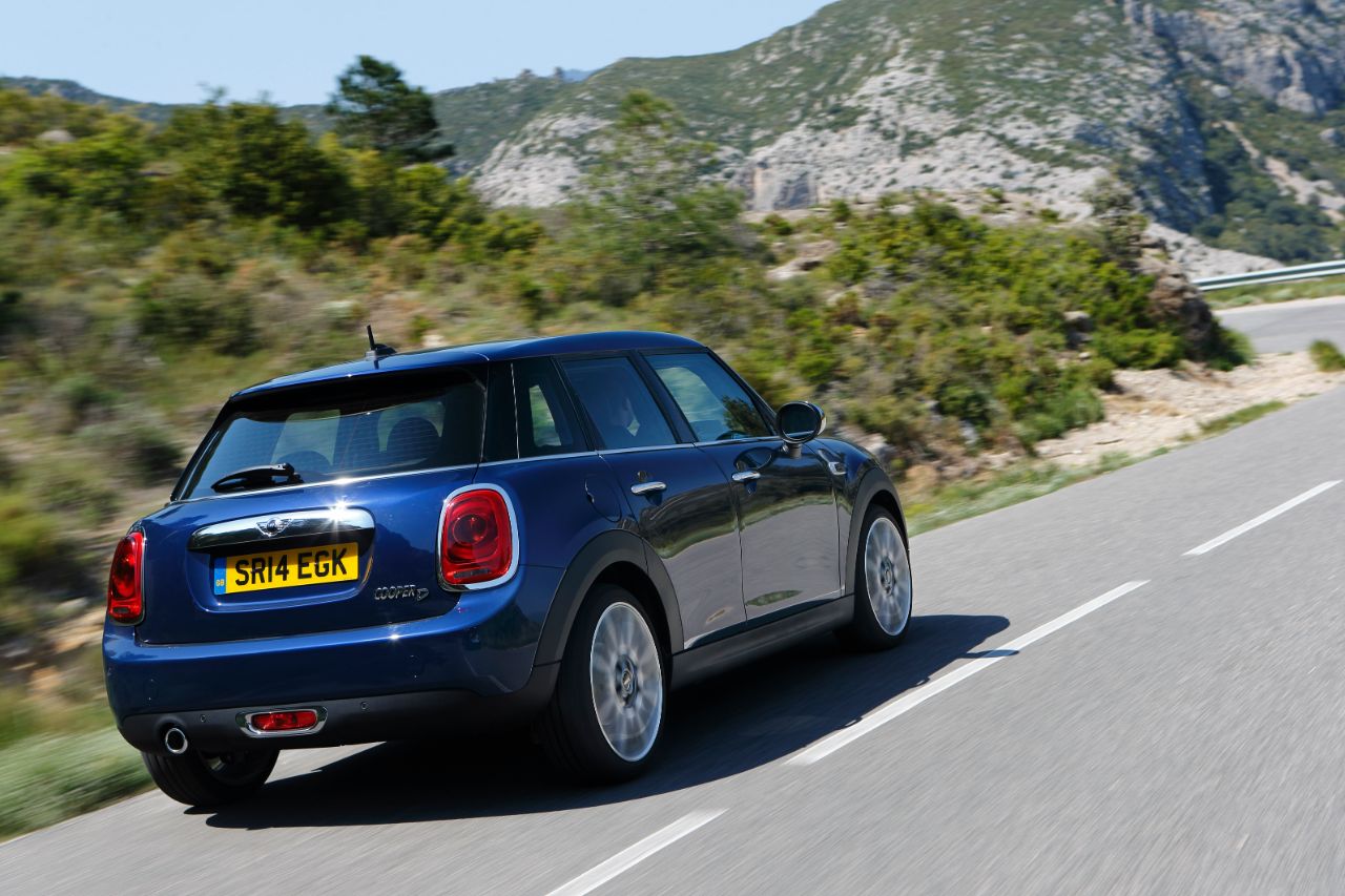 2016 Mini Cooper Reviews, Insights, and Specs | CARFAX