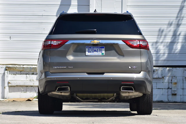 2018 Chevrolet Traverse Review | CARFAX Vehicle Research