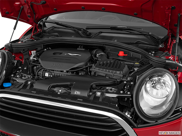 2018 MINI Cooper Clubman Review | CARFAX Vehicle Research