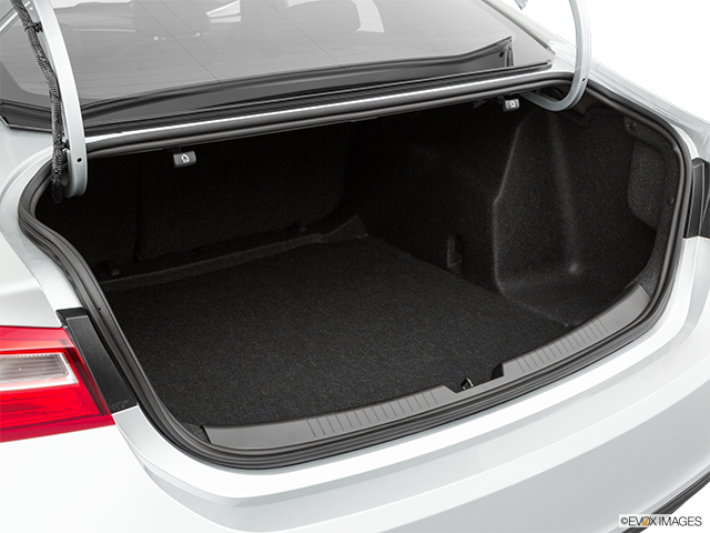 2020 Chevrolet Malibu Review | CARFAX Vehicle Research