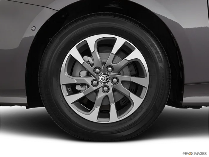 2020 Toyota Prius Review, Pricing, and Specs | CARFAX