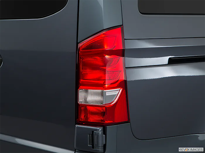 2021 Mercedes-Benz Metris Review, Pricing, and Specs | CARFAX